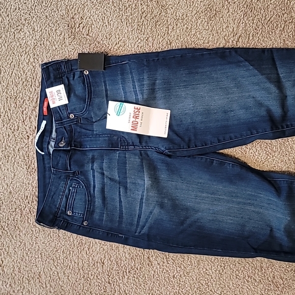 Celebrity Pink | Jeans | Celebrity Pink Mid Rise Skinny Jean | Poshmark